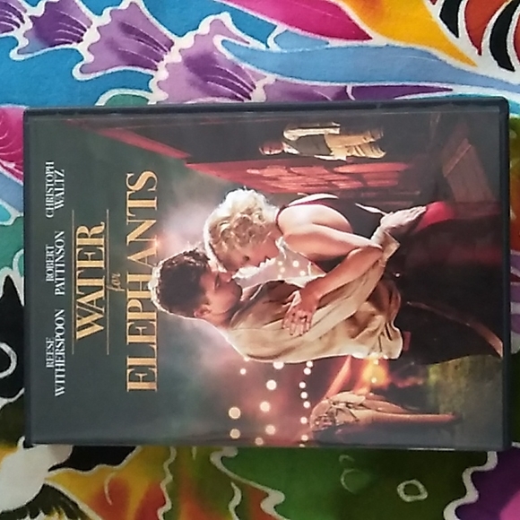 Media | Water For Elephants Dvd | Poshmark